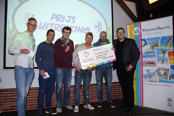 Arwin Guijt en Cor Varkevisser winnen 5e Quick Boys Voetbalquiz - K.v.v ...