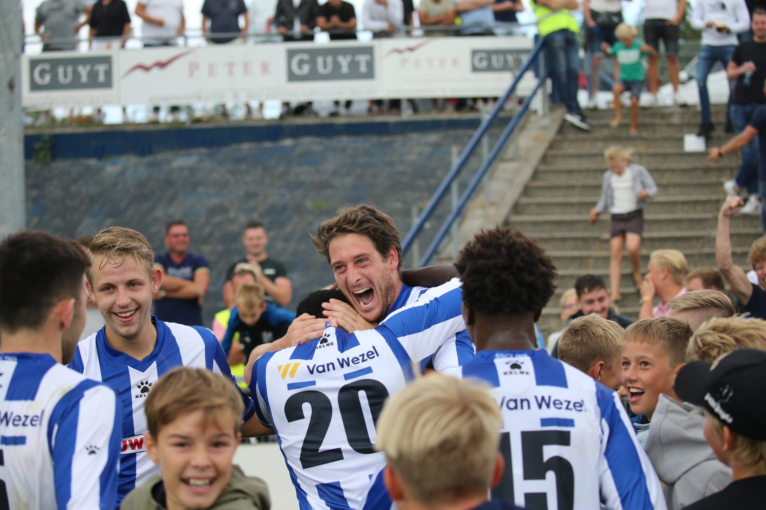 Bollenderby in beeld door Ed Baars - K.v.v. Quick Boys