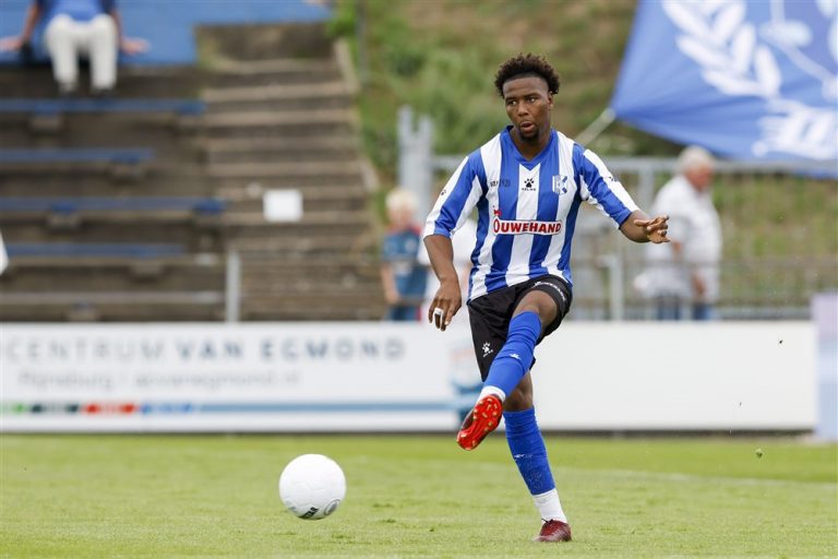 Nigel Ogidi Nwankwo twee seizoenen langer bij K.v.v. Quick Boys - K.v.v. Quick Boys