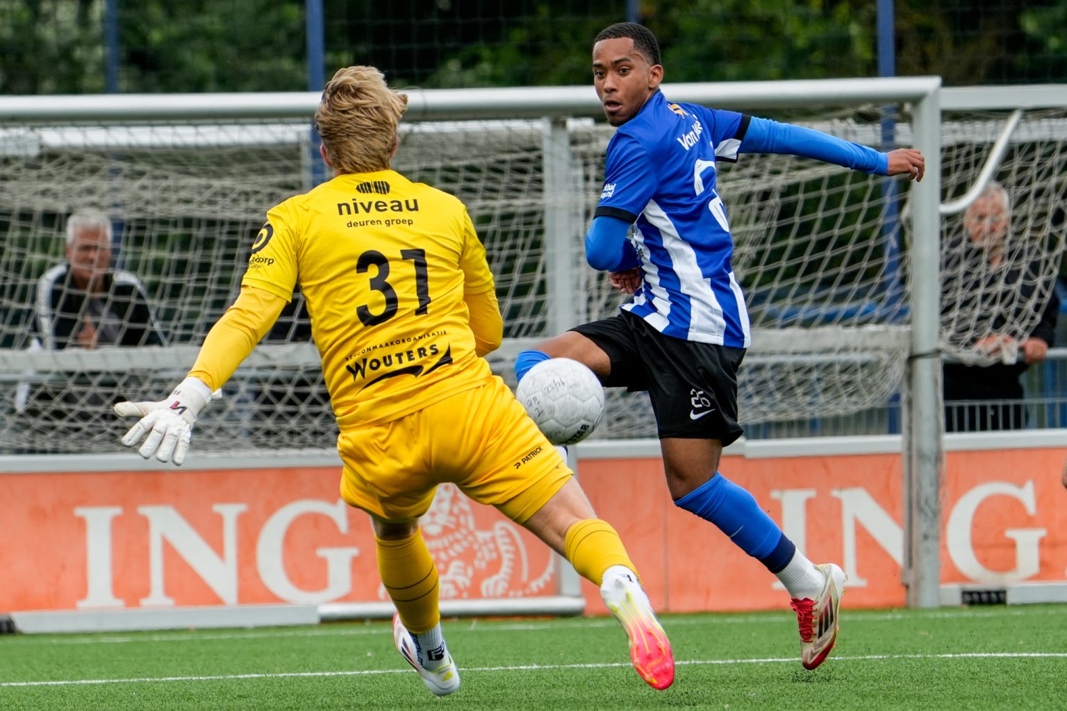 Jaedan Gaari op huurbasis naar ASWH - K.v.v. Quick Boys